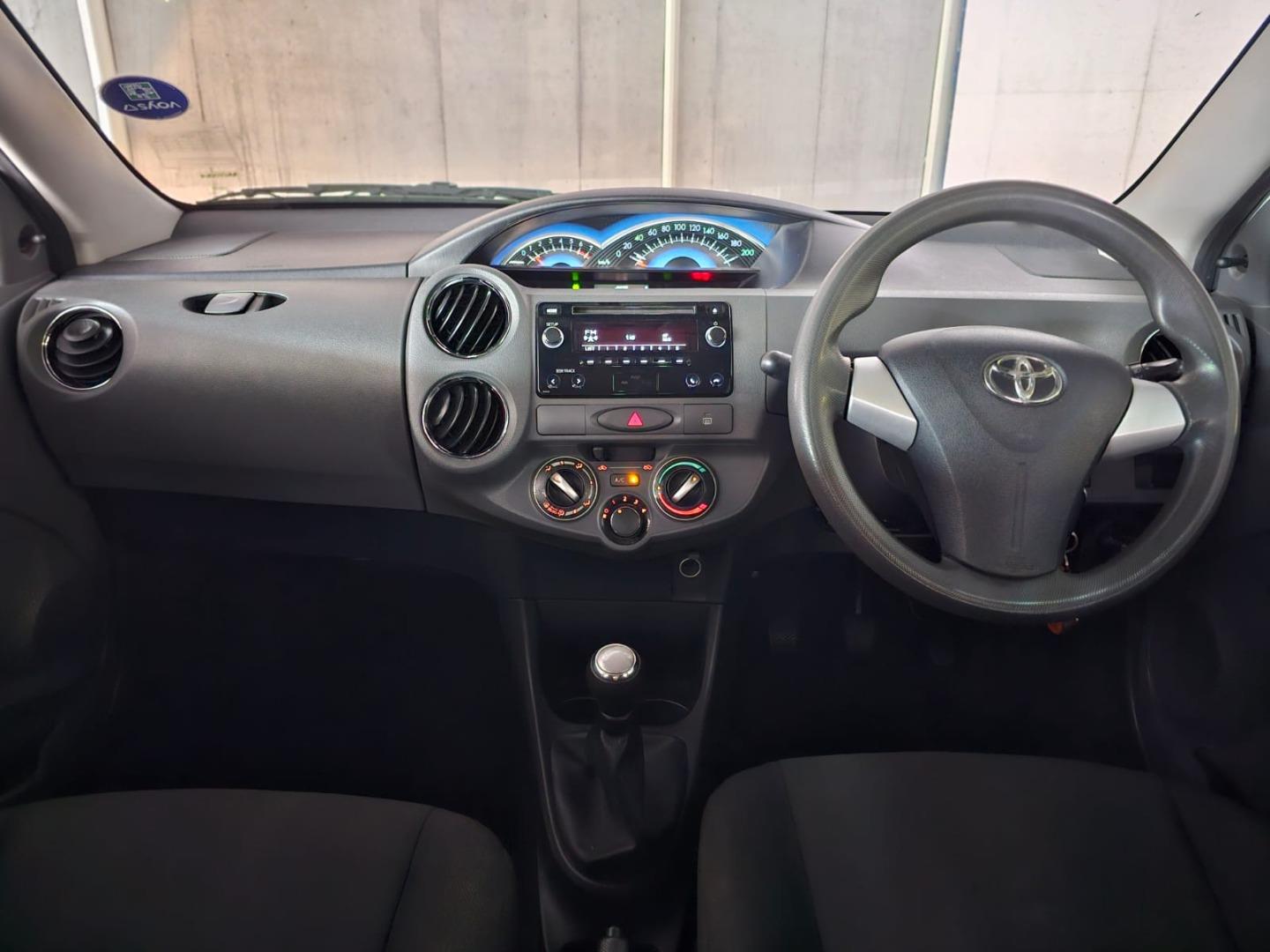 2017 Toyota Etios Sedan 1.5 Sprint | AutoHotSpot
