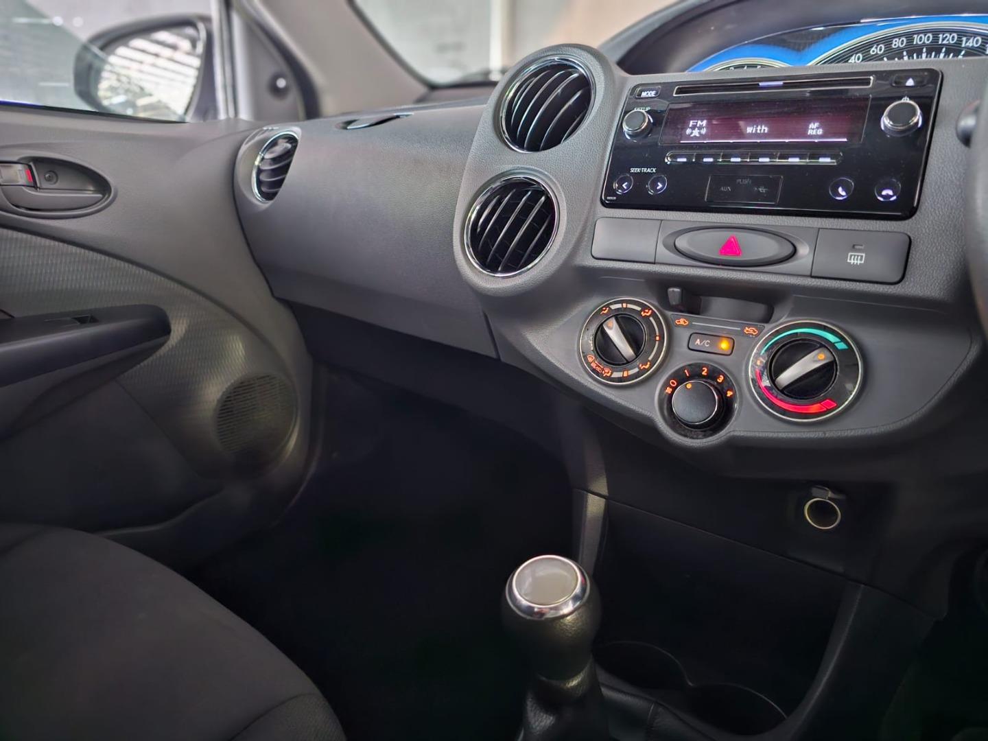 2017 Toyota Etios Sedan 1.5 Sprint | AutoHotSpot
