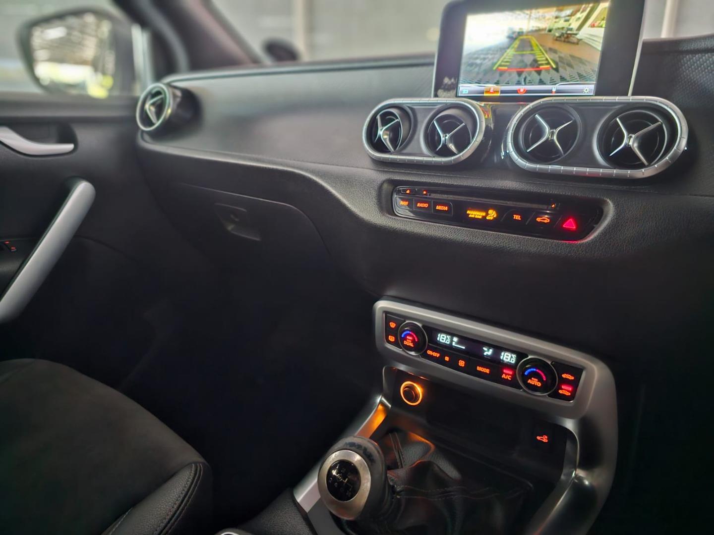2020 Mercedes-Benz X-Class X220d Double Cab Progressive | AutoHotSpot