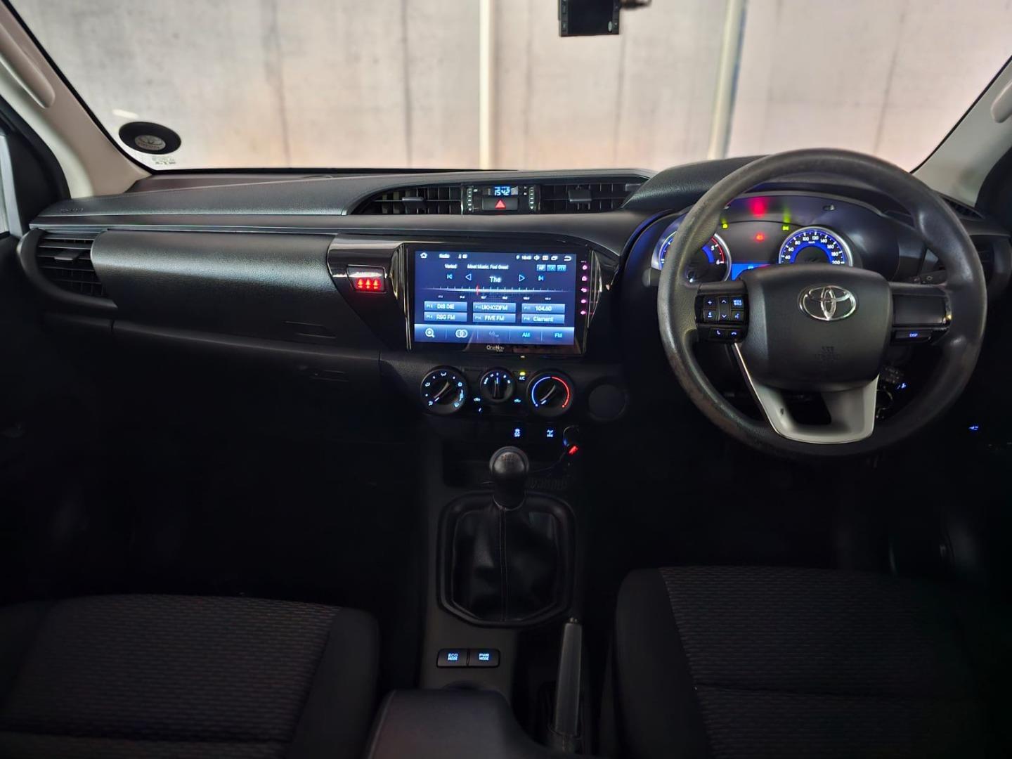 2018 Toyota Hilux 2.4GD-6 Double Cab SRX | AutoHotSpot