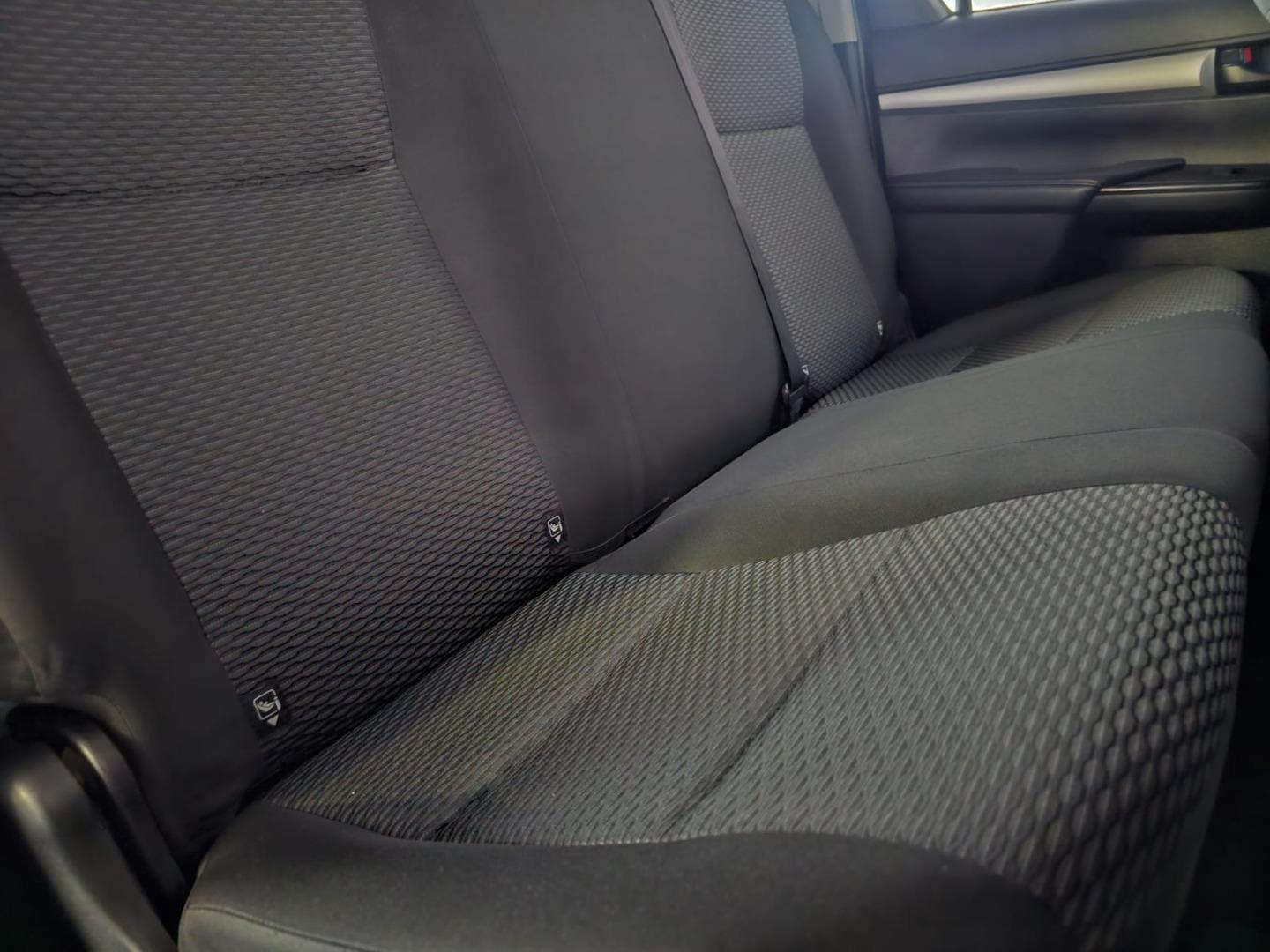 2018 Toyota Hilux 2.4GD-6 Double Cab SRX | AutoHotSpot
